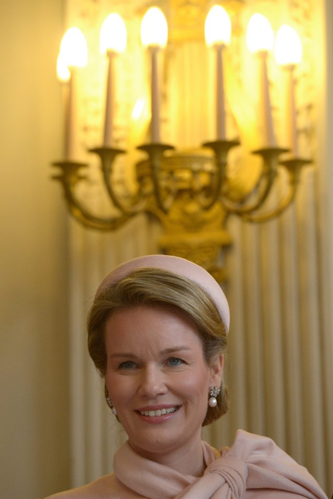 Photo du jour: Mathilde, une Reine en Dior - ELLE.be