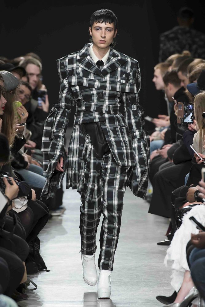 PFW : Mashama, la nouvelle avant-garde-post-punk (on vous explique ...