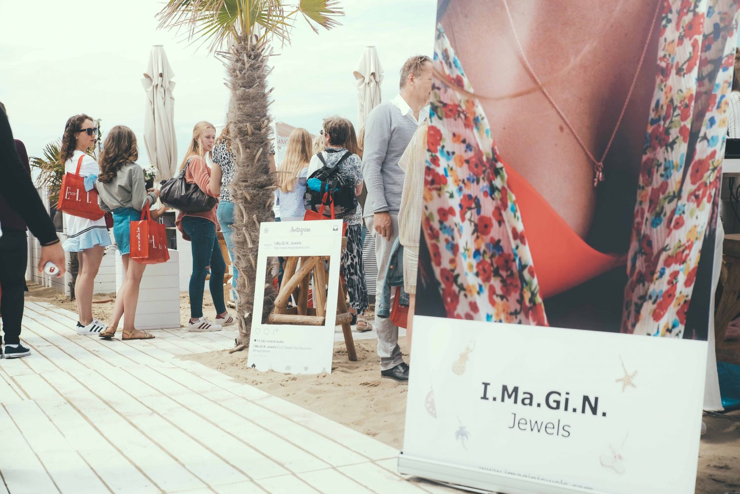 Découvrez les photos de la ELLE Beach Day 2017 - ELLE.be