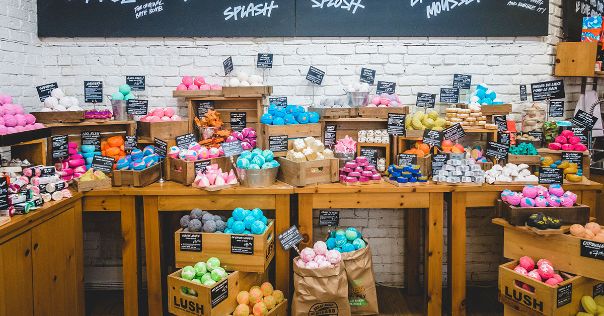 Lush inaugure une boutique sans plastique - ELLE.be