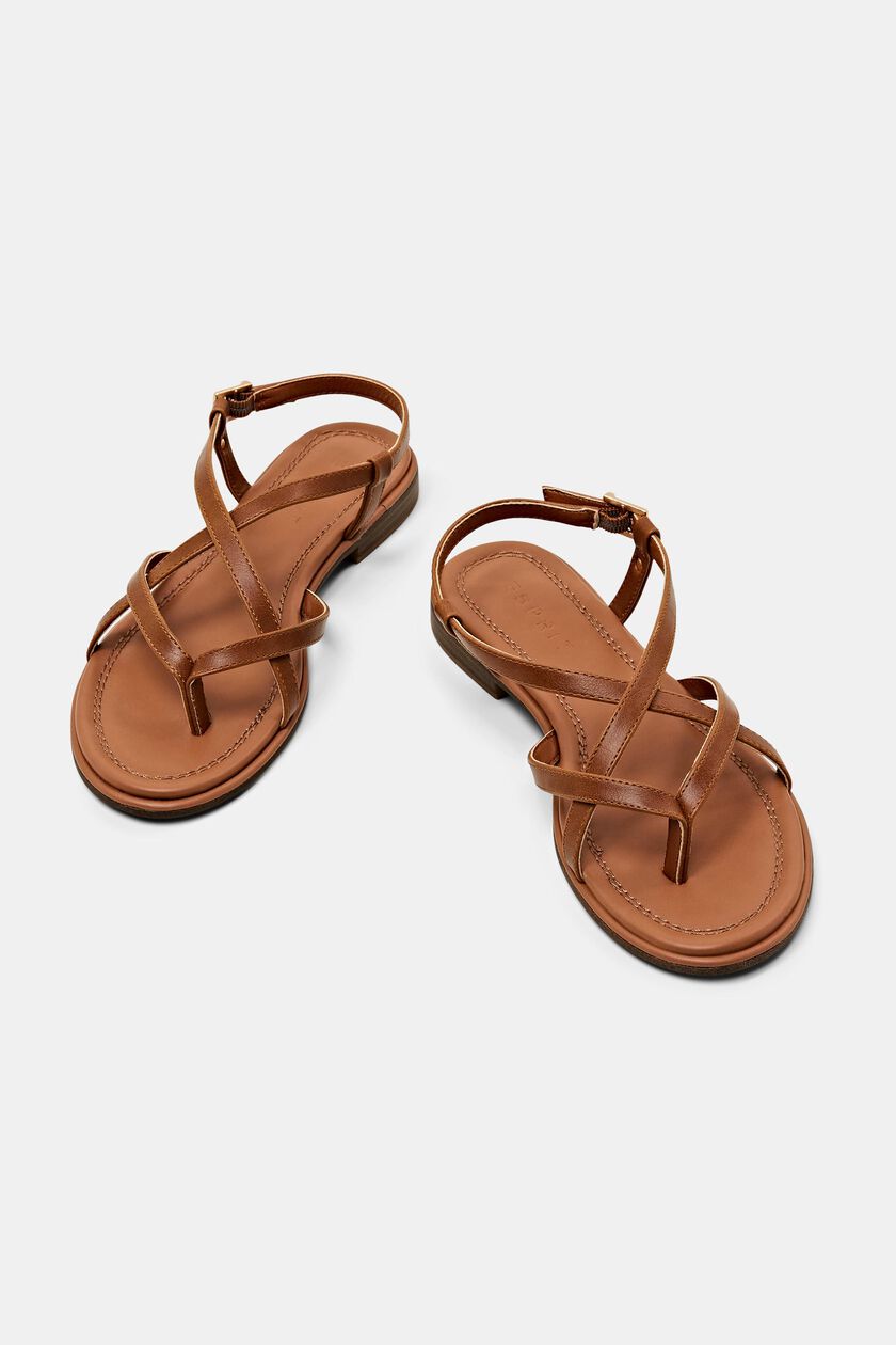 15 paires iconiques pour être tendance en tongs - ELLE.be