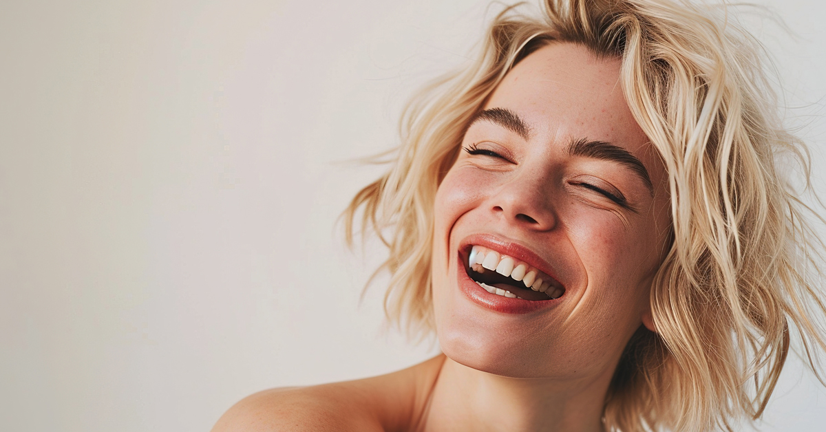 Comment rendre son sourire plus éclatant à la maison ? - ELLE.be