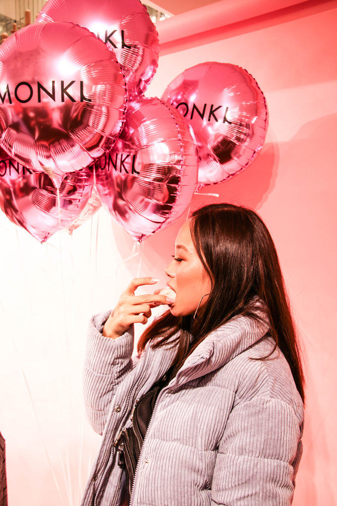 Bekijk hier de foto's van het ELLE x Monki in-store event in Antwerpen