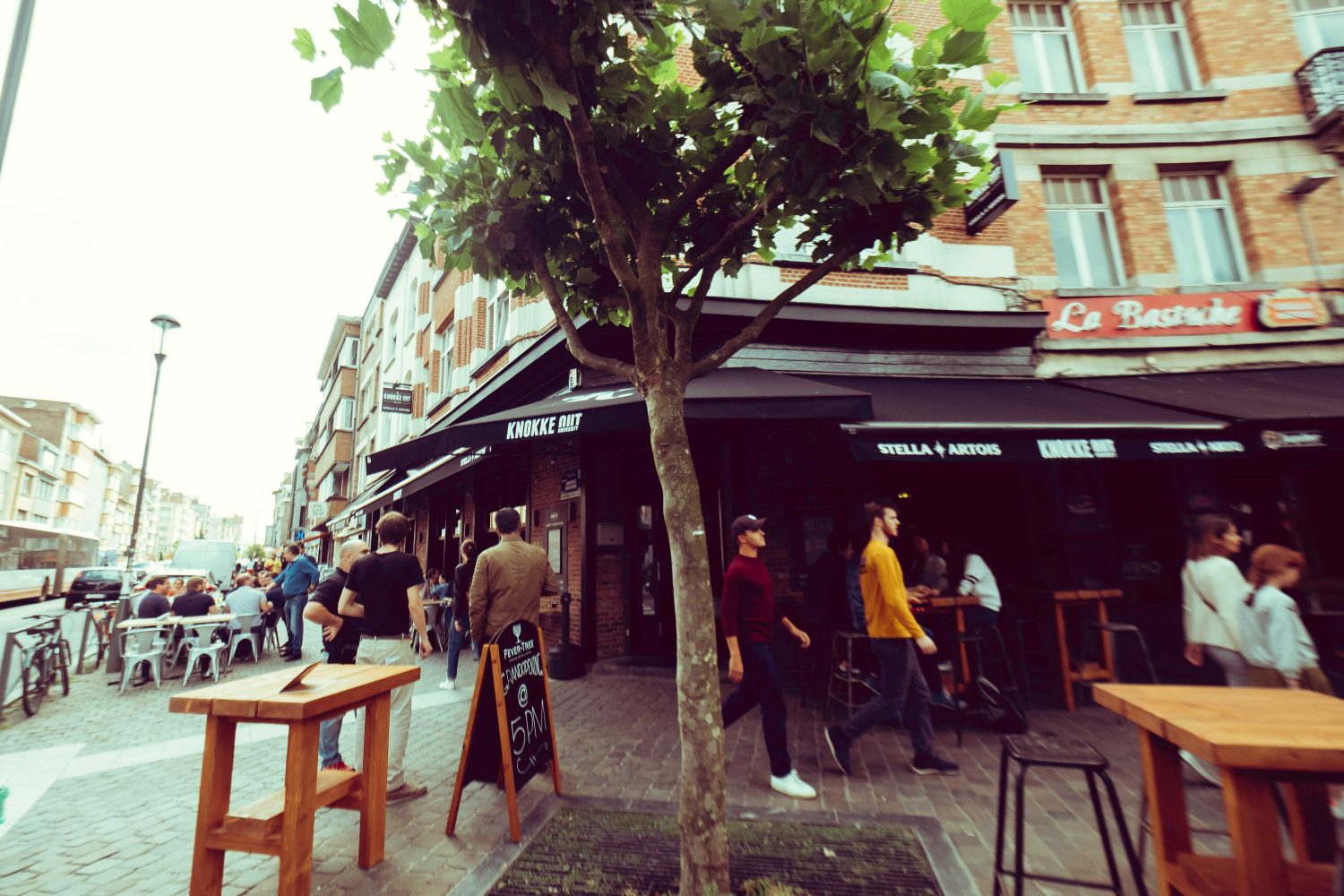 Nieuw in Brussel: Knokke Out University - ELLE.be