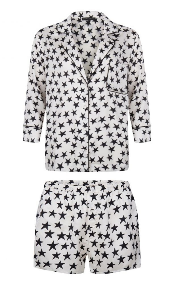 Chique nachtkledij die vraagt om een pyjama party met vriendinnen