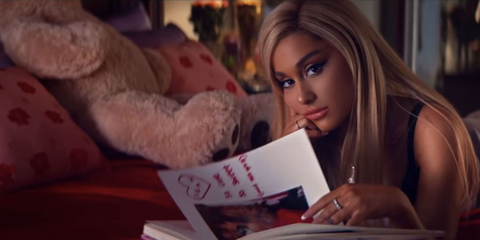 Thank U, Next: dit zijn àlle verborgen boodschappen uit Ariana Grande's ...