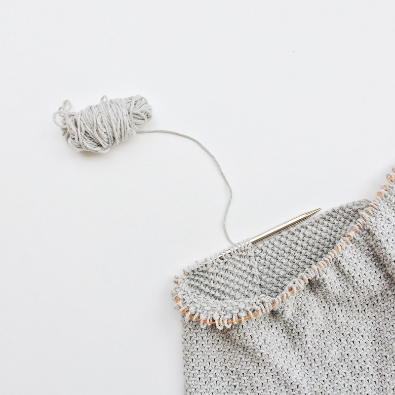 10 eenvoudige manieren om heerlijk te cocoonen bij je thuis - ELLE.be