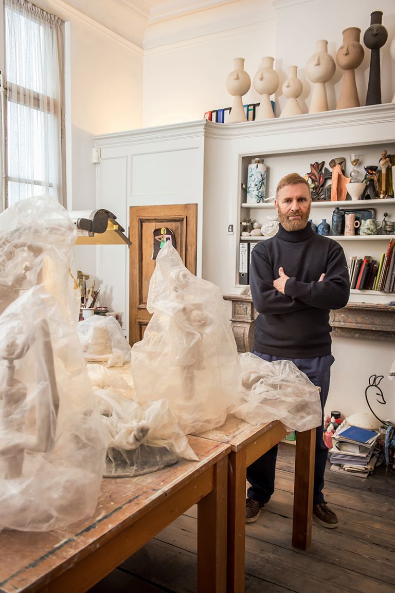 Agenda: de eerste solotentoonstelling van ontwerper Dirk Van Saene in ...