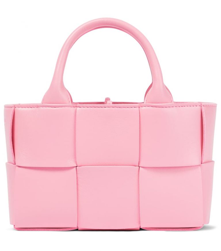 10 luxueuze designertassen om je eindejaarspremie aan te spenderen