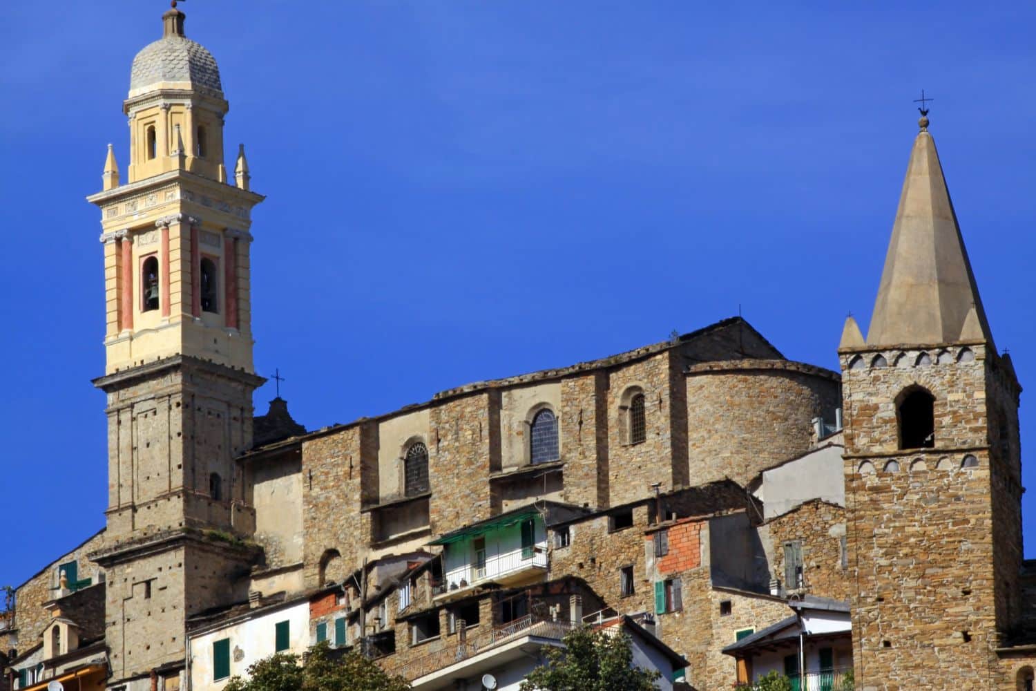 Alle culinaire en culturele highlights in het achterland van Imperia in ...