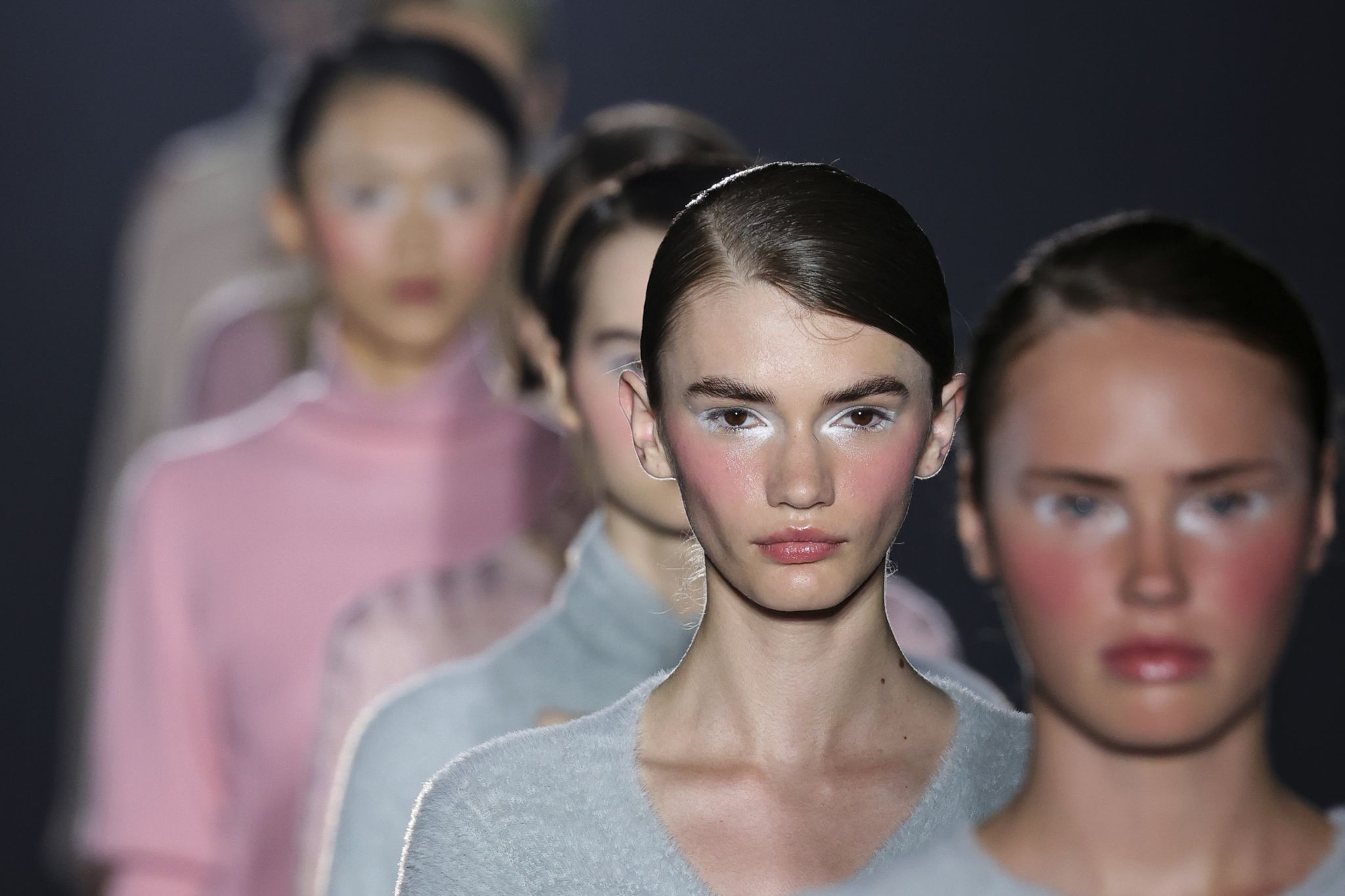 Zo creeër je model cheeks met een contourstick