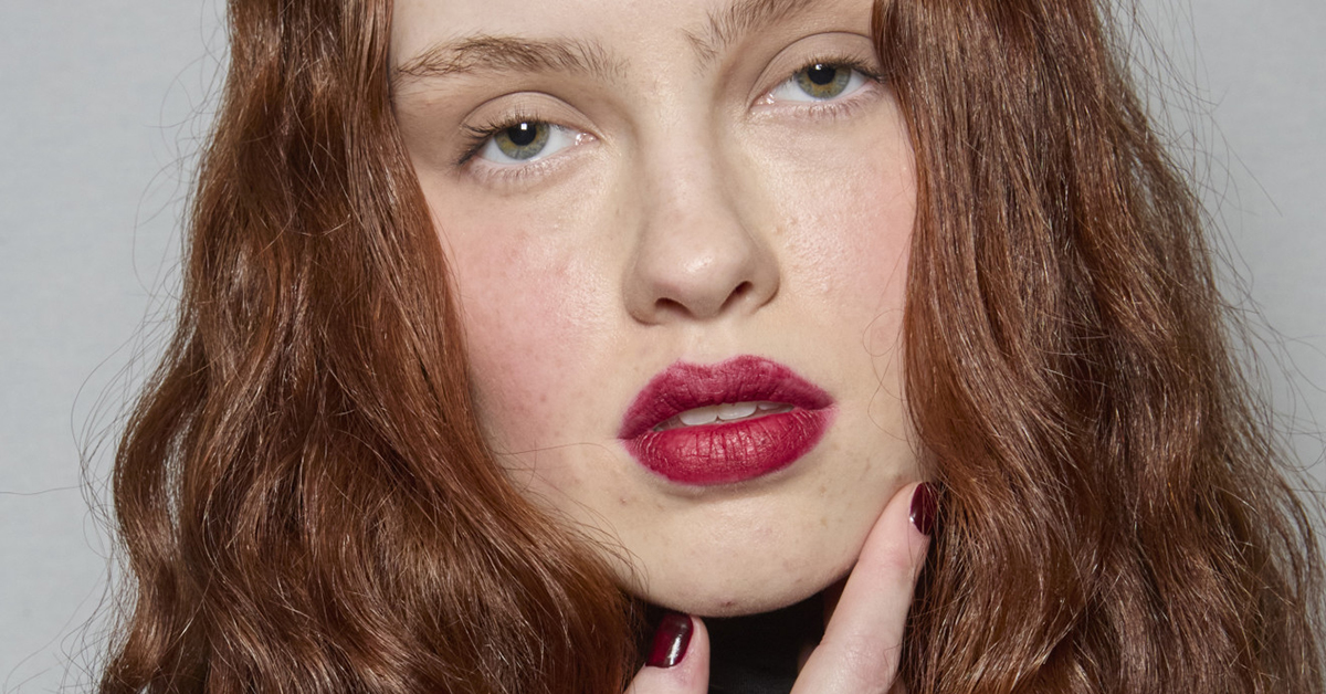 Cortisol face: maakt stress het gezicht echt dikker? - ELLE.be