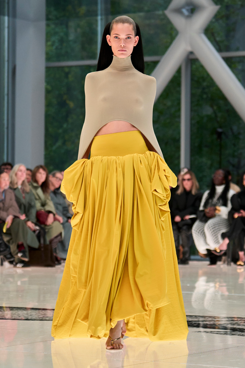 Zeven trends die lente 2026 zullen bepalen - gespot op de catwalks